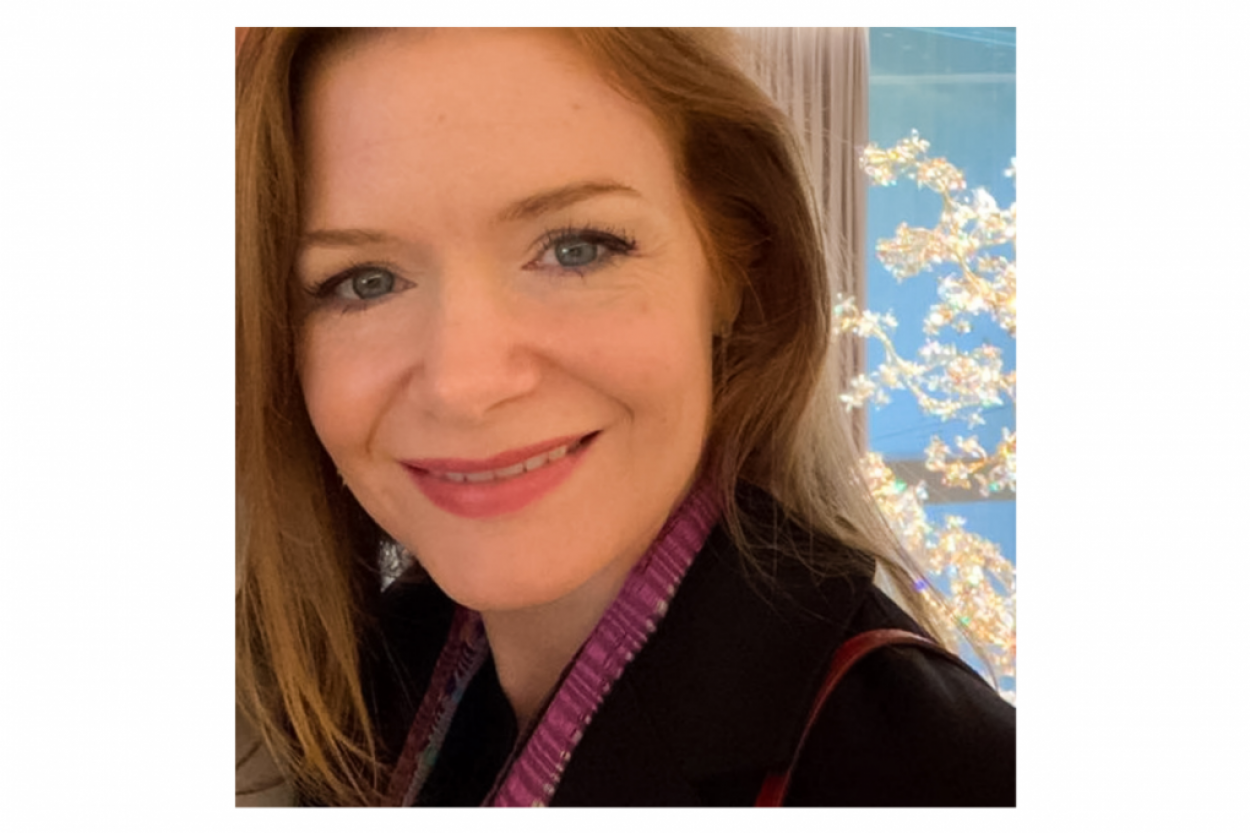 Rachel Laut ‘99 publishes first book, "Humans on the Move" | Doane ...